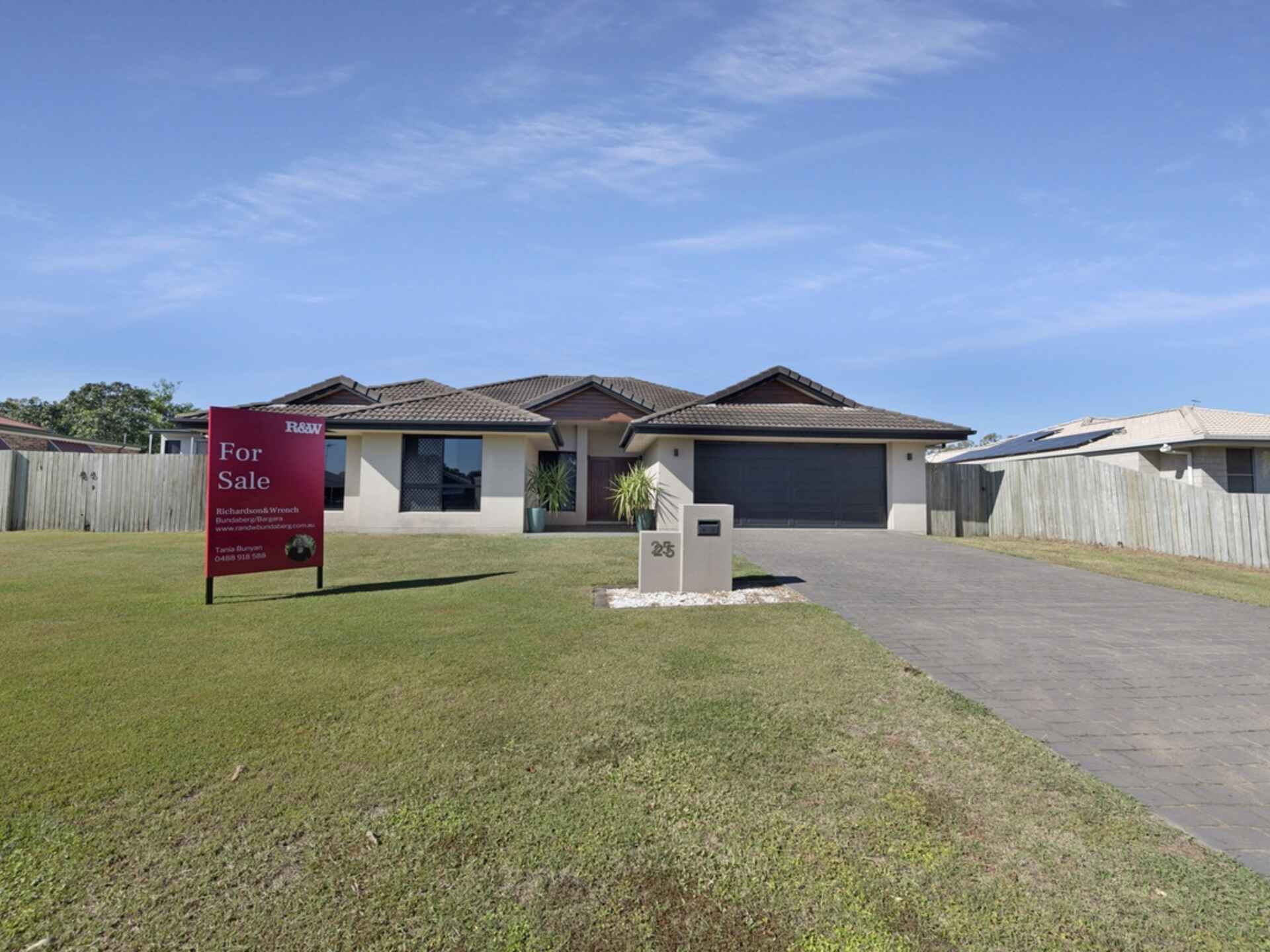 House For Sale - 25 Mariners Way Bundaberg North